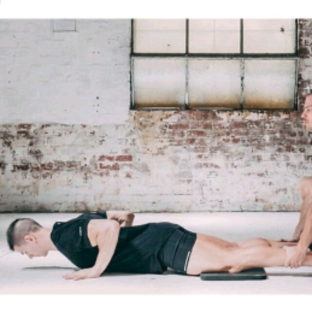 Glute Ham Raise Hybrid by Alex 🌊. - Exercise How-to - Skimble