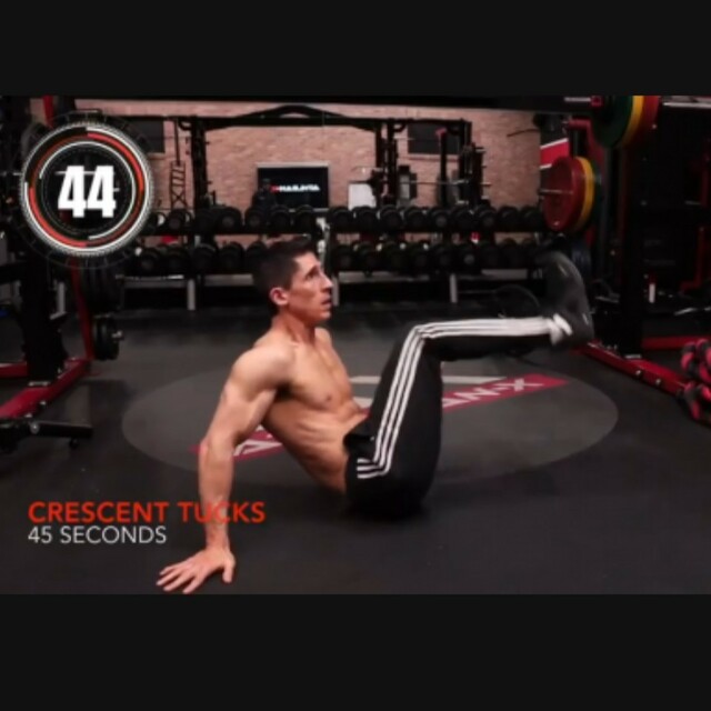 Crescent Tucks by Lucas Cy - Exercise How-to - Skimble