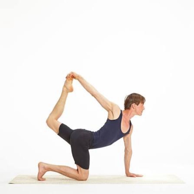 Tiger Pose by Gabi Wolosik - Exercise How-to - Skimble