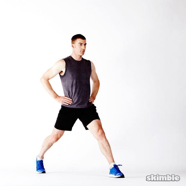 Dynamic Lunges - Exercise How-to - Skimble Workout Trainer