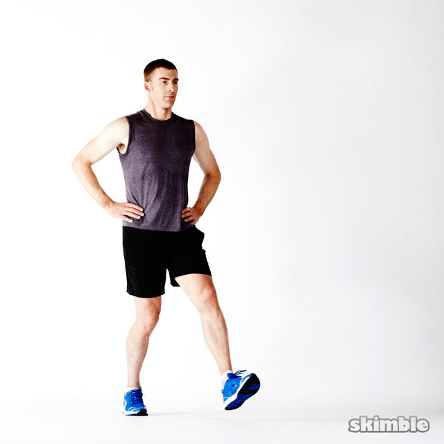 Dynamic Lunges - Exercise How-to - Skimble Workout Trainer