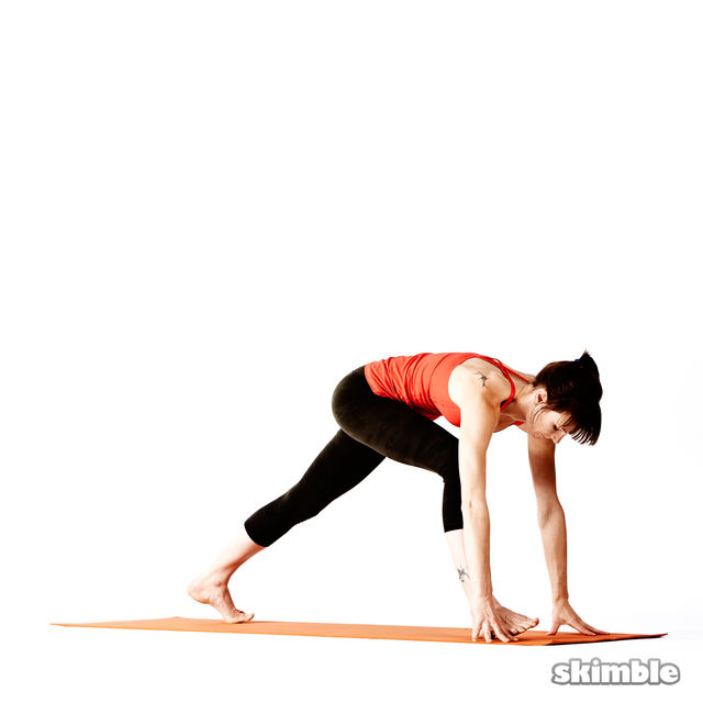 Right Revolved Half Moon - Exercise How-to - Skimble