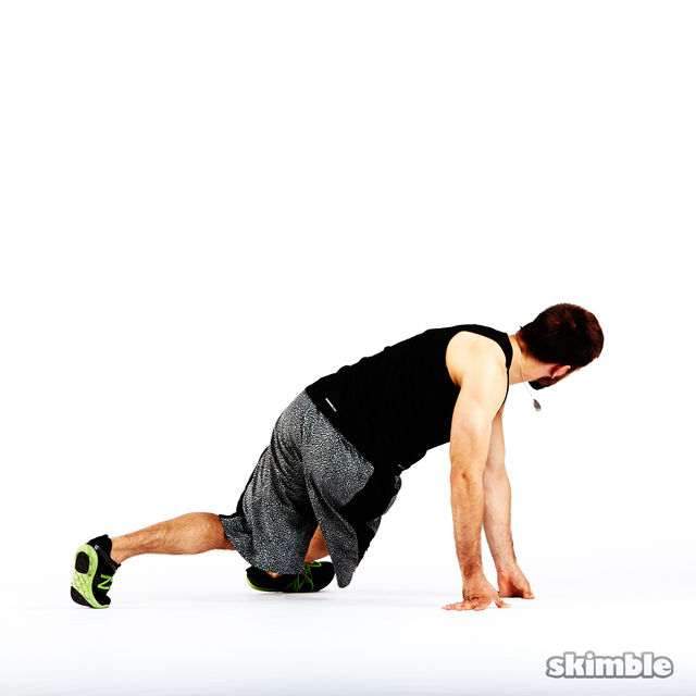 Criss Crosses - Exercise How-to - Skimble Workout Trainer