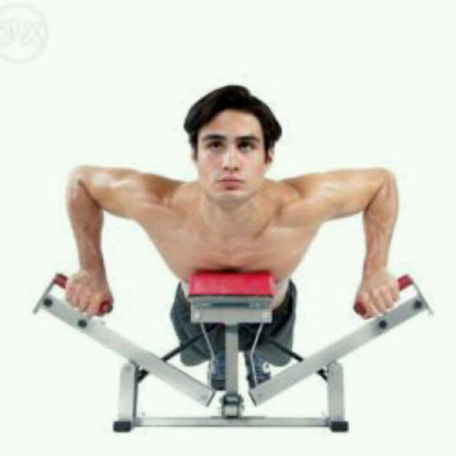 Fitness Pump Wide Grip by Giovanni F. - Exercise How-to - Skimble