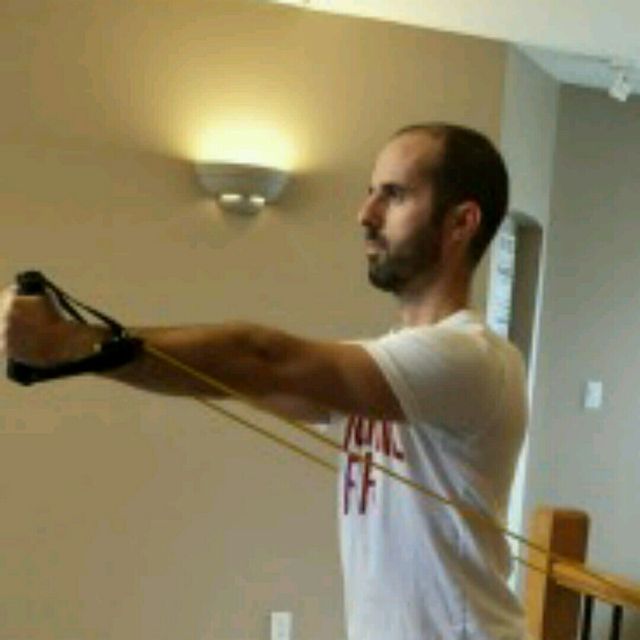 Fly With Bands by Tre Larrimore - Exercise How-to - Skimble