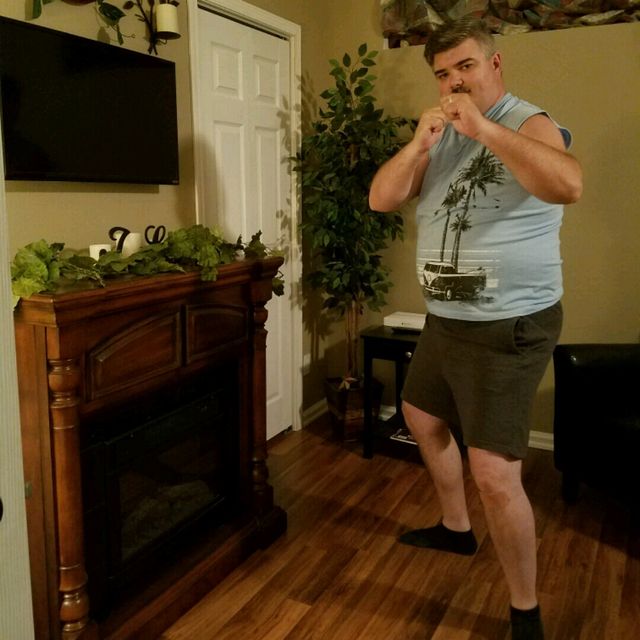 Block/Hook/Knee Left by James W. - Exercise How-to - Skimble