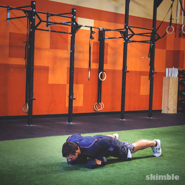 Hero Makers - Exercise How-to - Skimble Workout Trainer