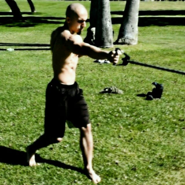 Resistance Band Straight Punch by Alonzo Brown - Exercise How-to - Skimble