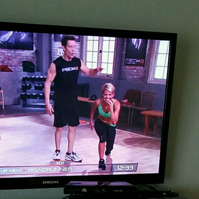 Road Runner by Nick R. - Exercise How-to - Skimble