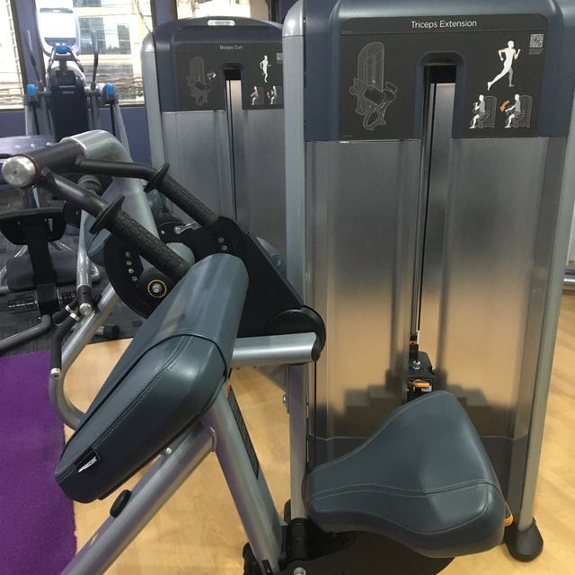 Triceps Extension by Mayeeta C. - Exercise How-to - Skimble