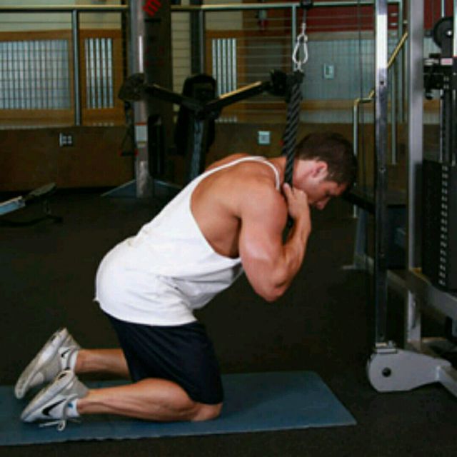 Cable Crunch by Cydney D. - Exercise How-to - Skimble