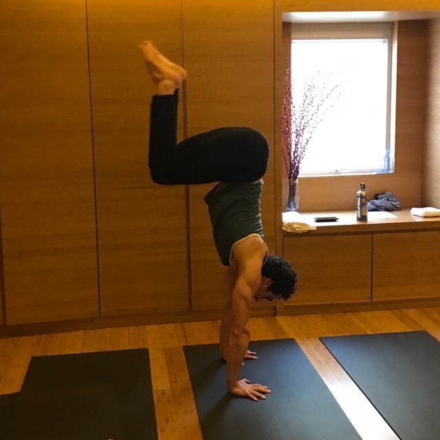 Handstand Kick Up - Tuck Jump by Sam Stitt - Exercise How-to - Skimble