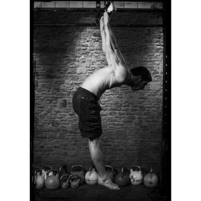 Back Hang Straight Back by Sam Stitt - Exercise How-to - Skimble