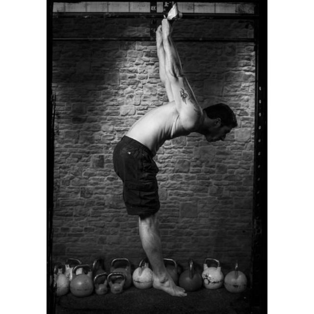 Back Hang by Sam Stitt - Exercise How-to - Skimble