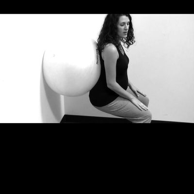 Seated Pelvic Tilts - Front/Back by Jessica M. - Exercise How-to - Skimble