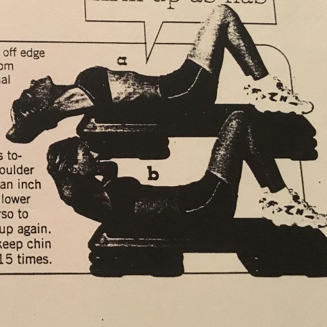 Step Crunch by Erika O. - Exercise How-to - Skimble