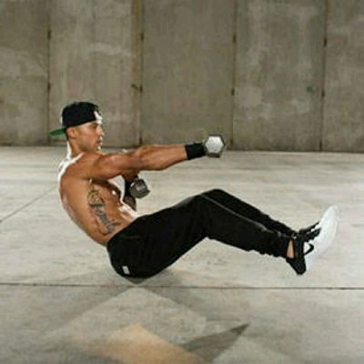 Shoulder Circles 通过 Felix B. - 锻炼方法 - Skimble Workout Trainer