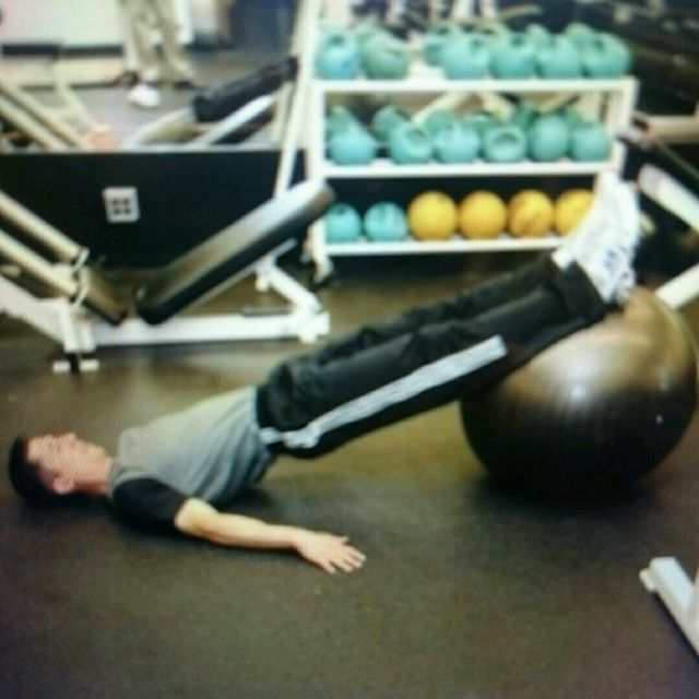 Physioball Leg Curls by Tony S. - Exercise How-to - Skimble