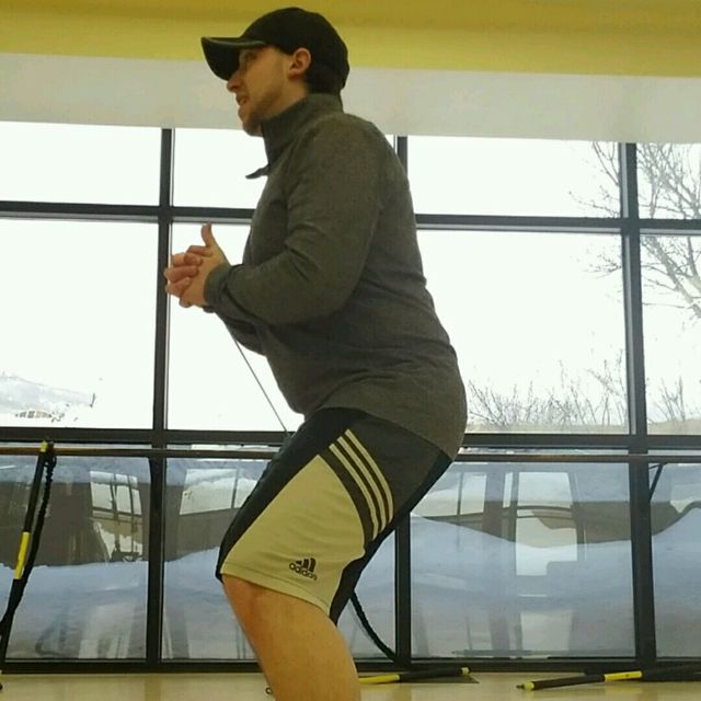 Pilof Press by Andy J. O'neill - Exercise How-to - Skimble