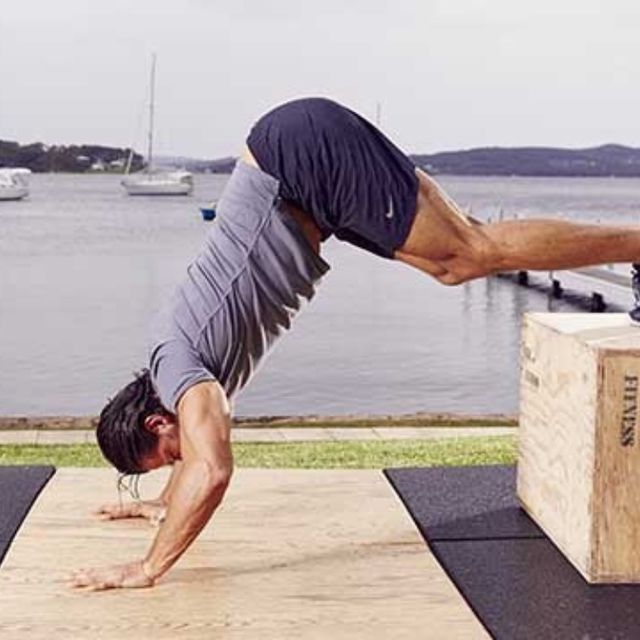 Pike Press Elevated Feet by Damien R. - Exercise How-to - Skimble