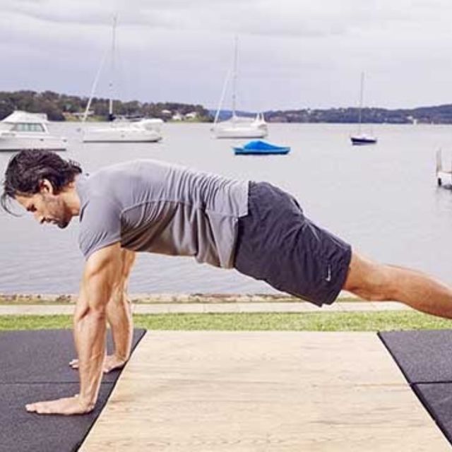 Push Up Jump Tap Knees Or Feet by Damien R. - Exercise How-to - Skimble