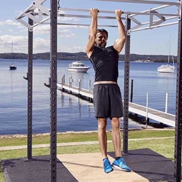 Close Grip Chins by Damien R. - Exercise How-to - Skimble