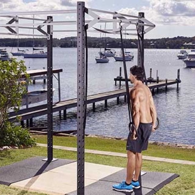 Muscle Up Feet On The Ground by Damien R. - Exercise How-to - Skimble