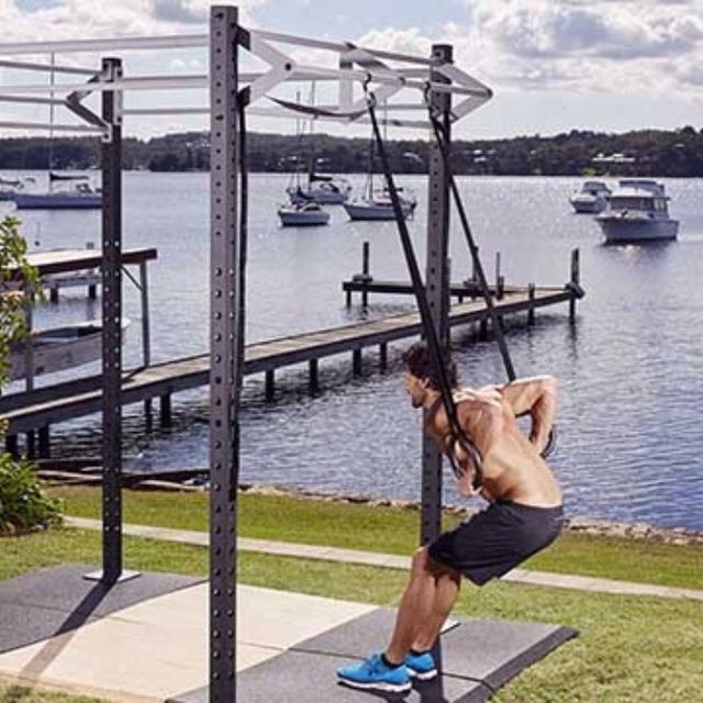 Muscle Up Feet On The Ground by Damien R. - Exercise How-to - Skimble