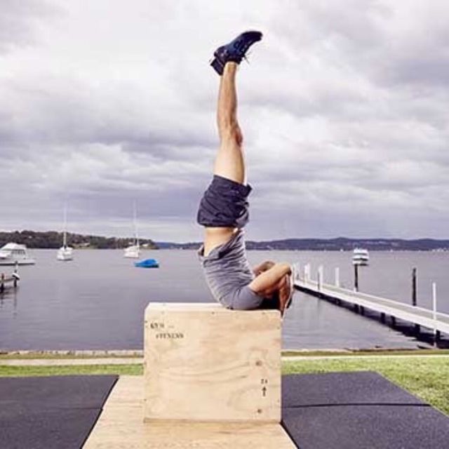 Dragonfly Situps by Damien R. - Exercise How-to - Skimble