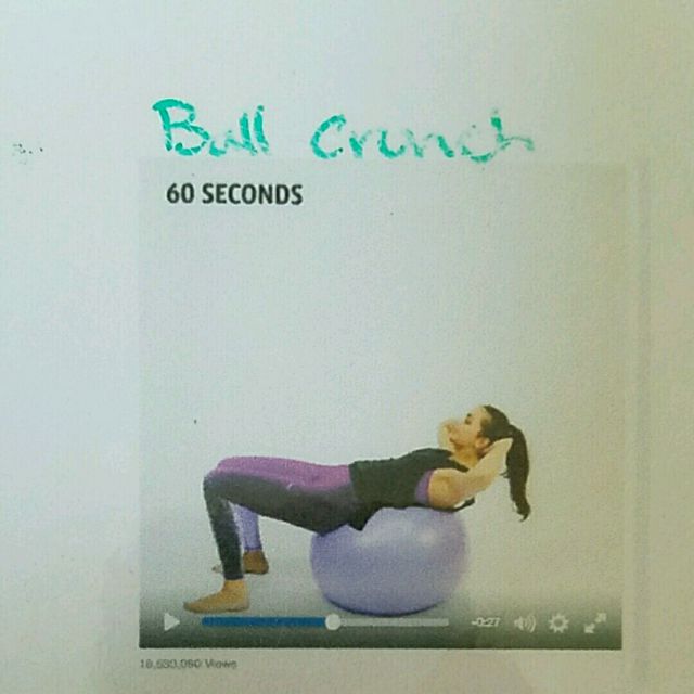 Ball Crunch by Ilene Nelson - Exercise How-to - Skimble