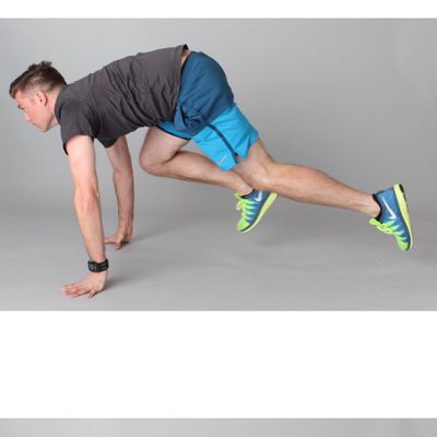 Dumbbell Sumo Row by Nikunj Jain - Exercise How-to - Skimble