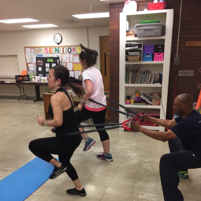 six consecutive 30s exercises. - Free Intense Workout by Enrique R ...