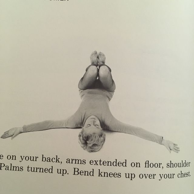 Figure Eight by Sammy K. - Exercise How-to - Skimble