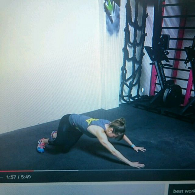 Push Up Twist Sit Back by Vasilia V. - Exercise How-to - Skimble