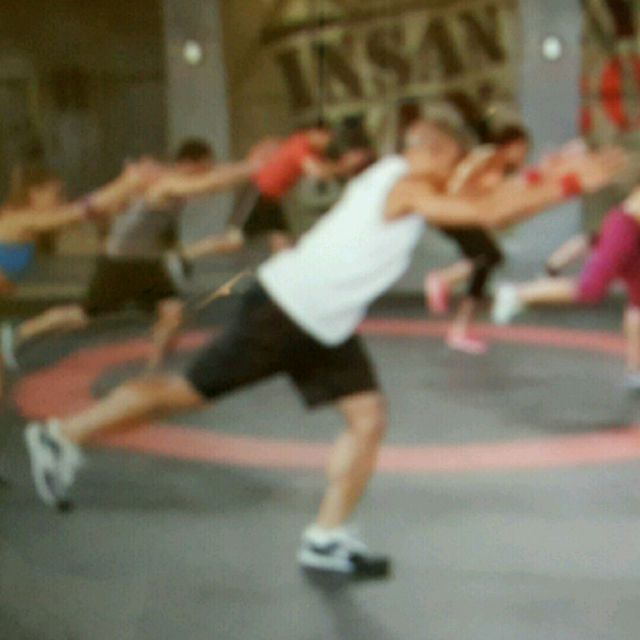 Balance Kick Back by Chan Y. - Exercise How-to - Skimble