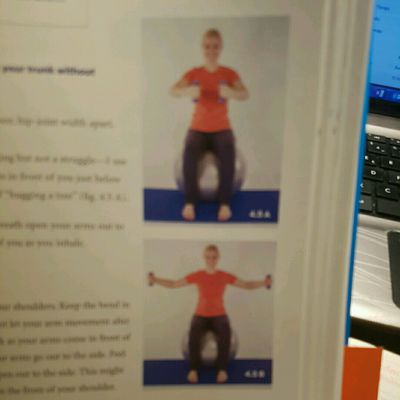 Chest Expansion by Nina N. - Exercise How-to - Skimble