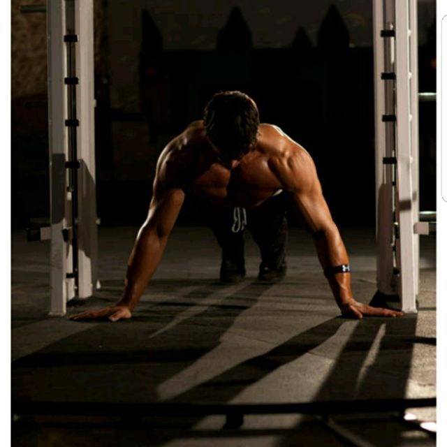 Push-up Wide by Frank Partida - Exercise How-to - Skimble