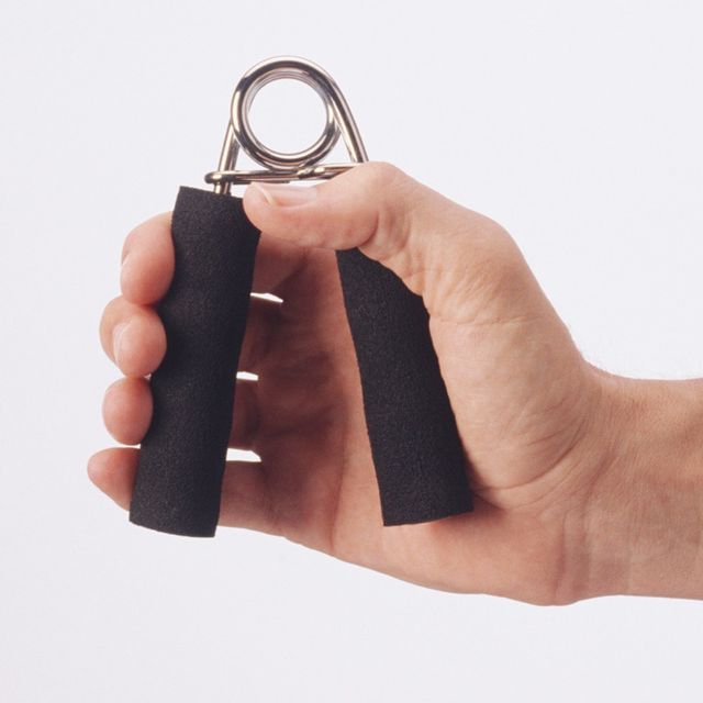 Grip Cross by Adam Weber - Exercise How-to - Skimble